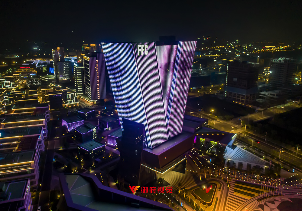 FFC大厦夜景楼体亮化航拍摄影_专业建筑摄影师