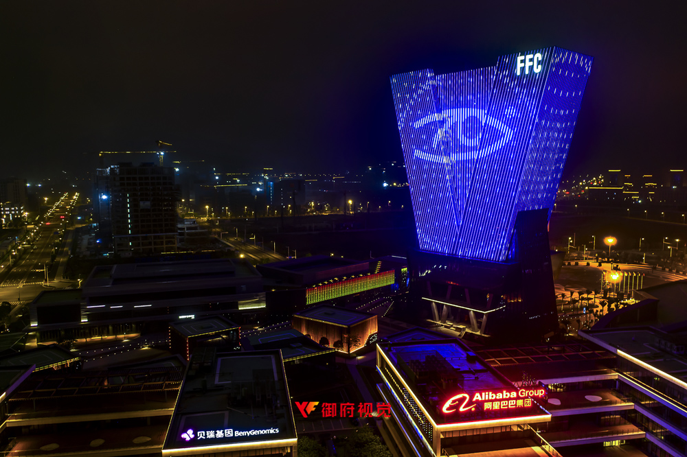 FFC大厦夜景楼体亮化航拍摄影_专业建筑摄影师